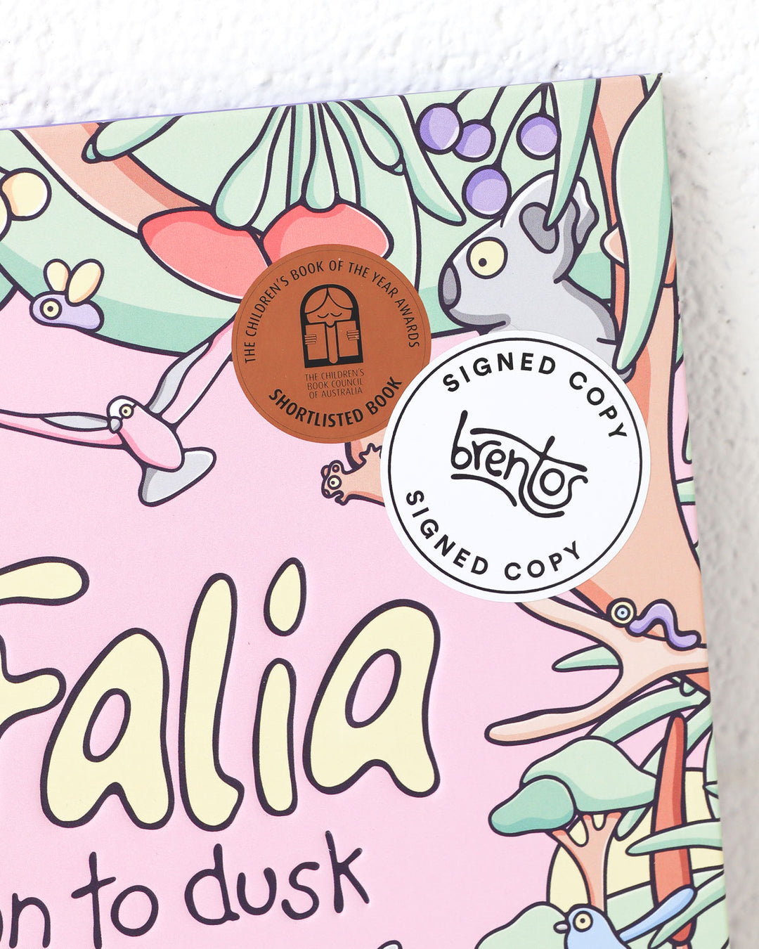 Australia: From Dawn to Dusk book by Brentos